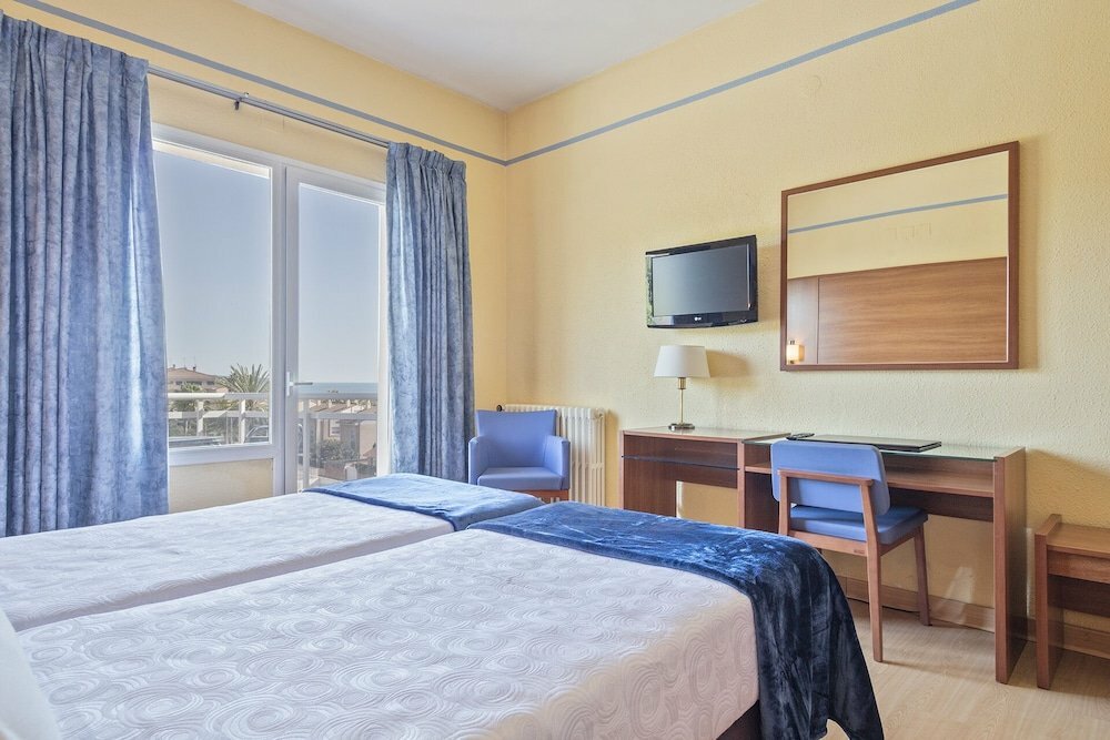 Otel Hotel Sant Jordi, Katalonya, foto