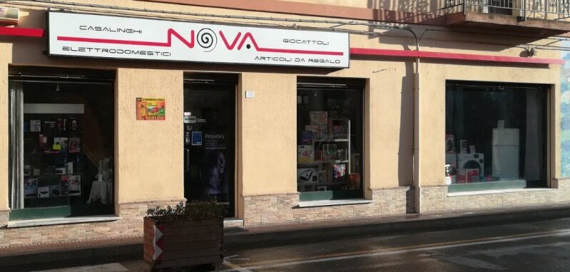 Cep telefonu ve aksesuarları satış mağazaları Nova, Sardunya, foto