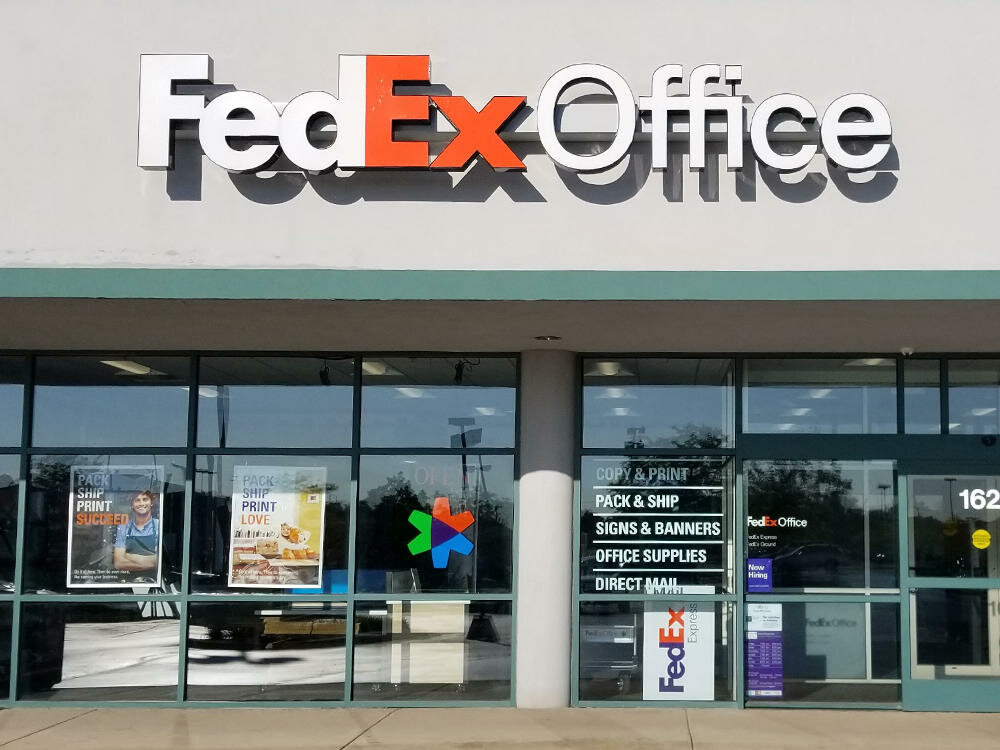 Fotokopi dükkanları FedEx Office Print & Ship Center, İllinois, foto
