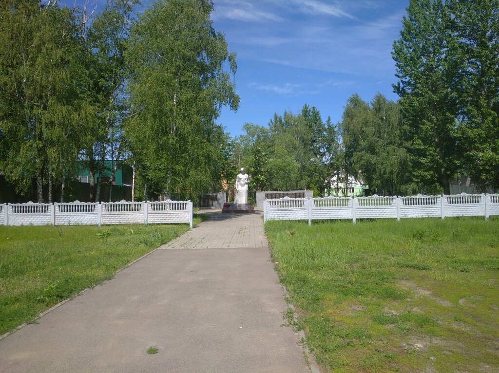 Kültür ve eğlence parkları сквер Семилукские выселки, Voronej, foto