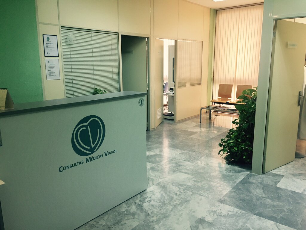 Tıp merkezleri ve klinikler Consultas Médicas Viapol, Sevilla, foto