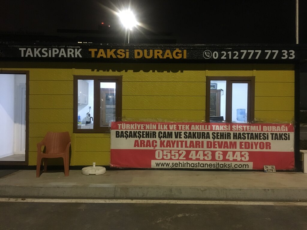 Taksi durağı Başakşehir Çam ve Sakura Şehir Hastanesi Taksi Durağı, İstanbul, foto