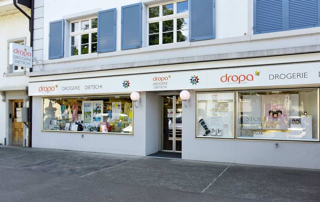 Mini-market Dropa Drogerie Dietschi, Basel‑Landschaft, foto