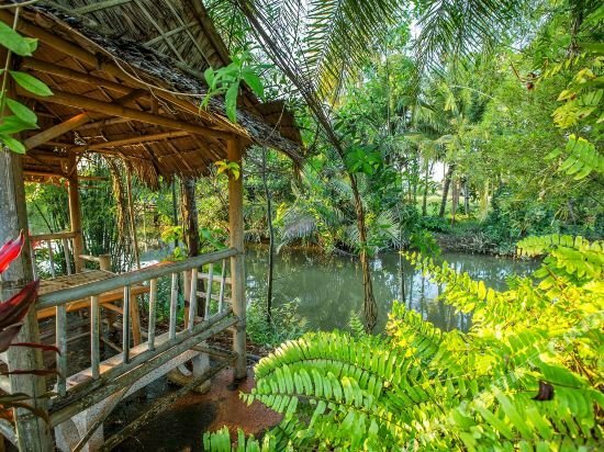 Otel Baan Suan Rim Num Resort, Surat Thani, foto