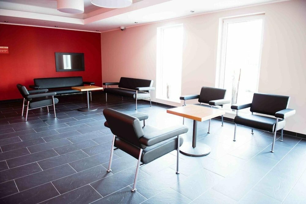 Otel Serways Hotel Nürnberg Feucht Ost, Bavyera, foto