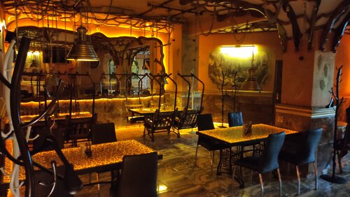 Restoran Upitanniy enot, Smolensk, foto
