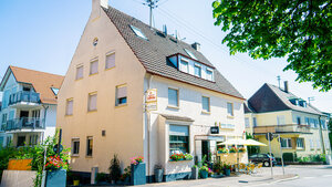 Graf Zeppelin (Alexanderstraße 18,70806 Kornwestheim,), otel  Kornwestheim'dan