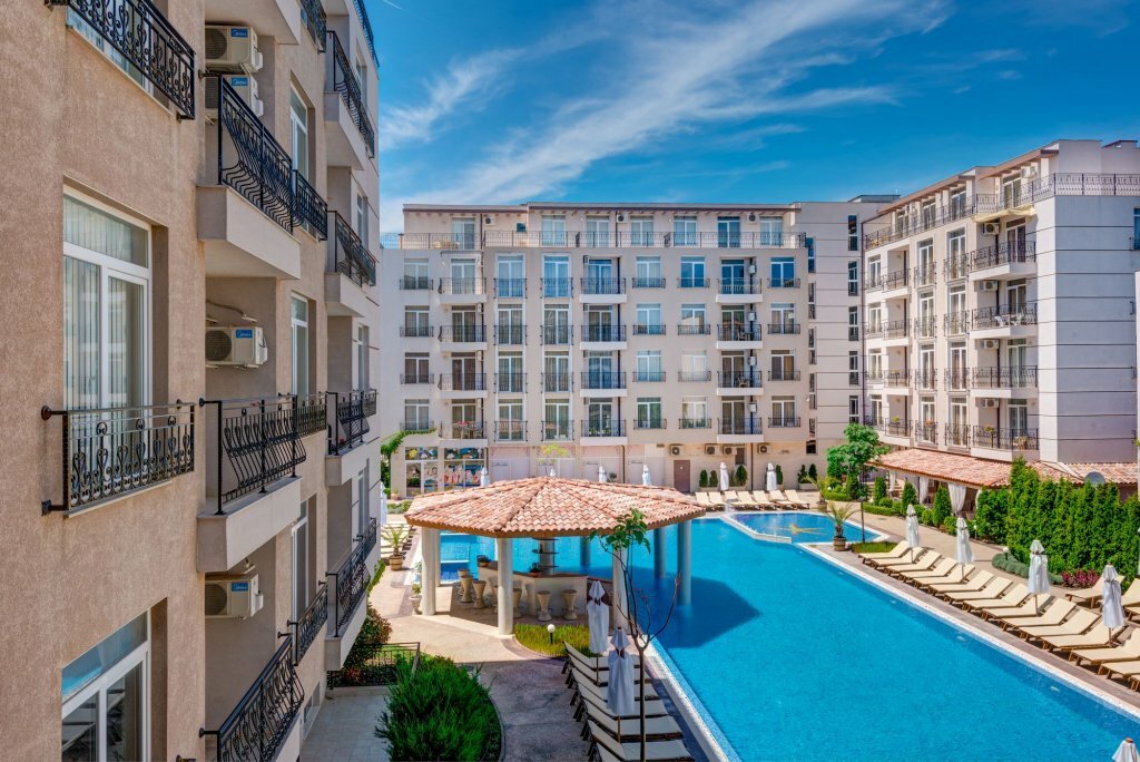 Kısa süreli konaklama Menada Amadeusz 1 Apartments, Güneş Sahili Tatil Tesisleri, foto