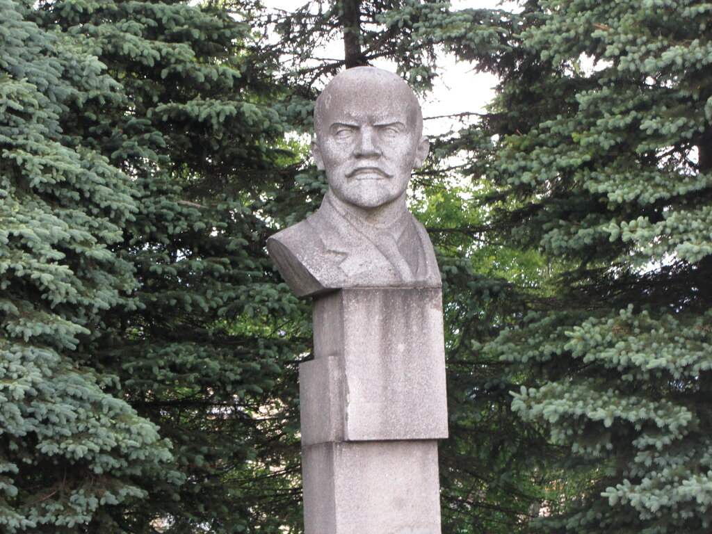 Anıt, heykel В.И. Ленин, Tverskaya oblastı, foto