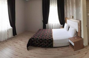 Turistik Otel (Diyarbakır, Yenişehir, Yenişehir Mah., Ali Emiri Cad., 10B), otel  Diyarbakır'dan