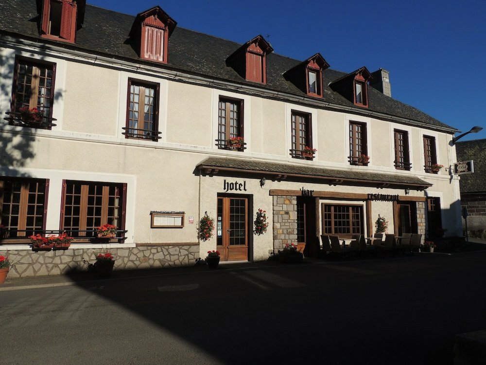 Otel Hotel Restaurant Du Plomb du Cantal, , foto