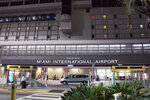 Miami International Airport (Florida, Miami-Dade County, Miami International Airport), havaalanları  Miami'den