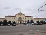 Kherson Station (Kherson, Suvorovskyi raion), tren istasyonu  Herson'dan