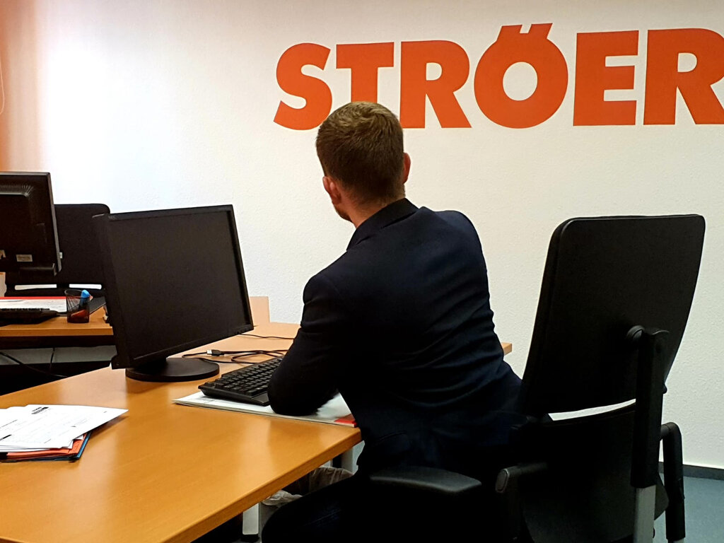 Reklam ajansları Ströer Deutsche Städte Medien GmbH, Magdeburg, foto