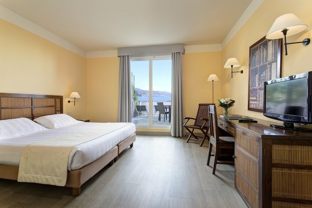 Otel Hotel Punta San Martino, Ligurya, foto