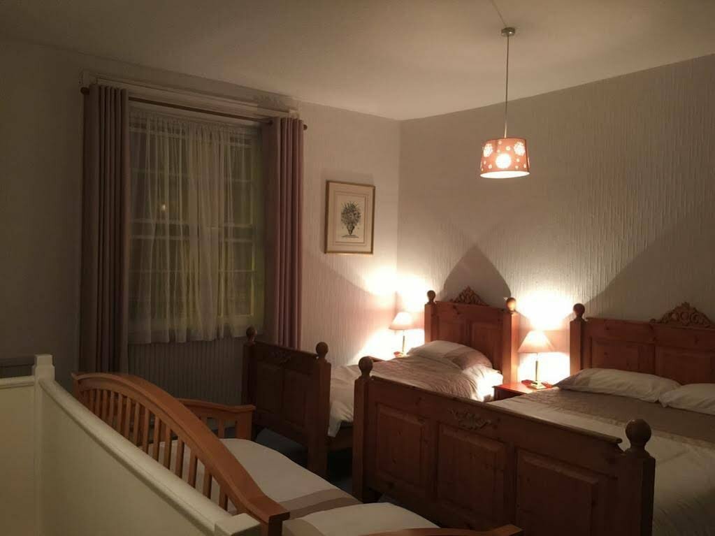 Otel The Wheatsheaf, Wiltshire County, foto