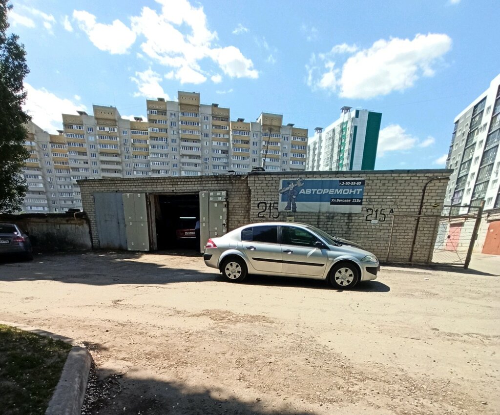 Otomobil servisi Remont Renault Logan, Voronej, foto