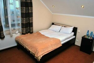 Prymus (Masovian Voivodeship, Radom, ulica Stefana Czarnieckiego), otel  Radom'dan