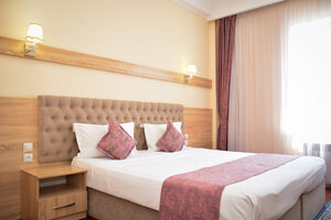 Al Bustan park hotel (Dáýrenbek Qurmanbekov kóshesi No:4А, Shymkent), otel  Çimkent'ten (Şımkent'ten)