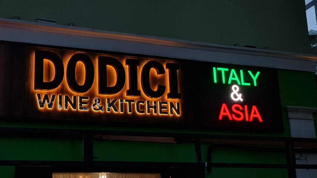 Restoran Dodici Wine & Kitchen, Kovrov, foto