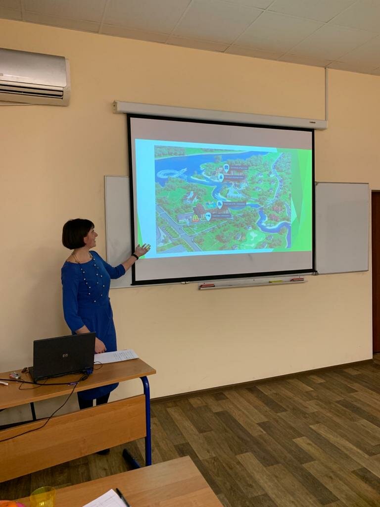 Kurs Hse University, Institute of Constuction Industry, Housing and Utilities Gasis, Moskova, foto