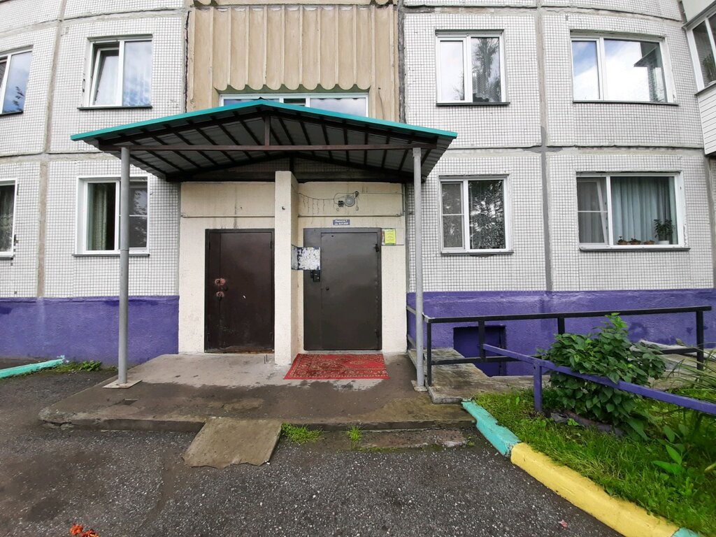 Bina, site yönetimi Tolbukhina 25, Novosibirsk, foto