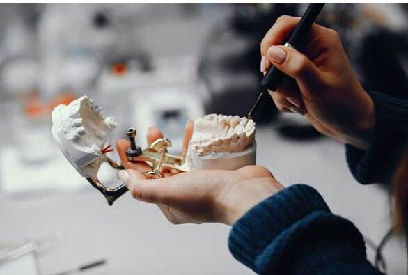 Özel ağız ve diş sağlığı klinikleri ve muayenehaneleri Mecánica Dental Ypólito, , foto