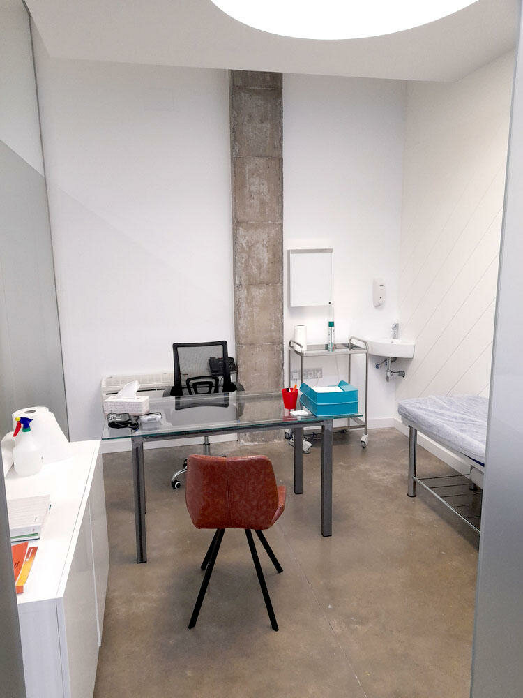 Plastik cerrahi klinikleri Sanux Granada - Centro Medico Estetico, Granada, foto