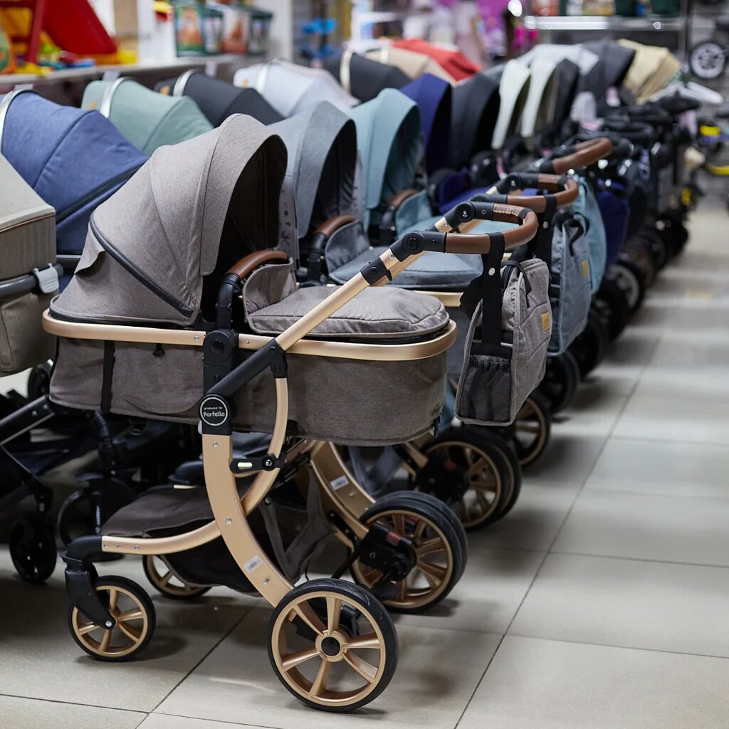 Çocuk mağazaları Kolyaski ksu, Kazan, foto