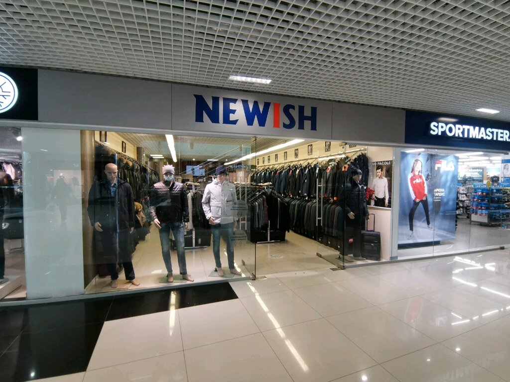 Giyim mağazası Newish, Yekaterinburg, foto
