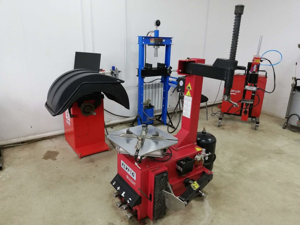 Oto lastik tamiri Шиномонтаж, Hantı‑Mansi Özerk Okrugu, foto