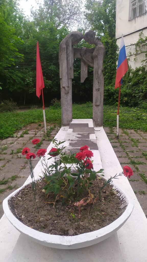 Anıt, heykel Феликс Эдмундович Дзержинский, Simferopol (Akmescit), foto