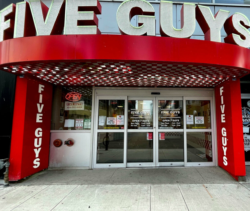 Fast food Five Guys, Toronto, foto