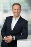 Tino Wagner, Selbstständiger Finanzberater für die Deutsche Bank (Roßmarkt No:18, Frankfurt am Main, Frankfurt), finansal danışmanlık  Frankfurt am Main'den