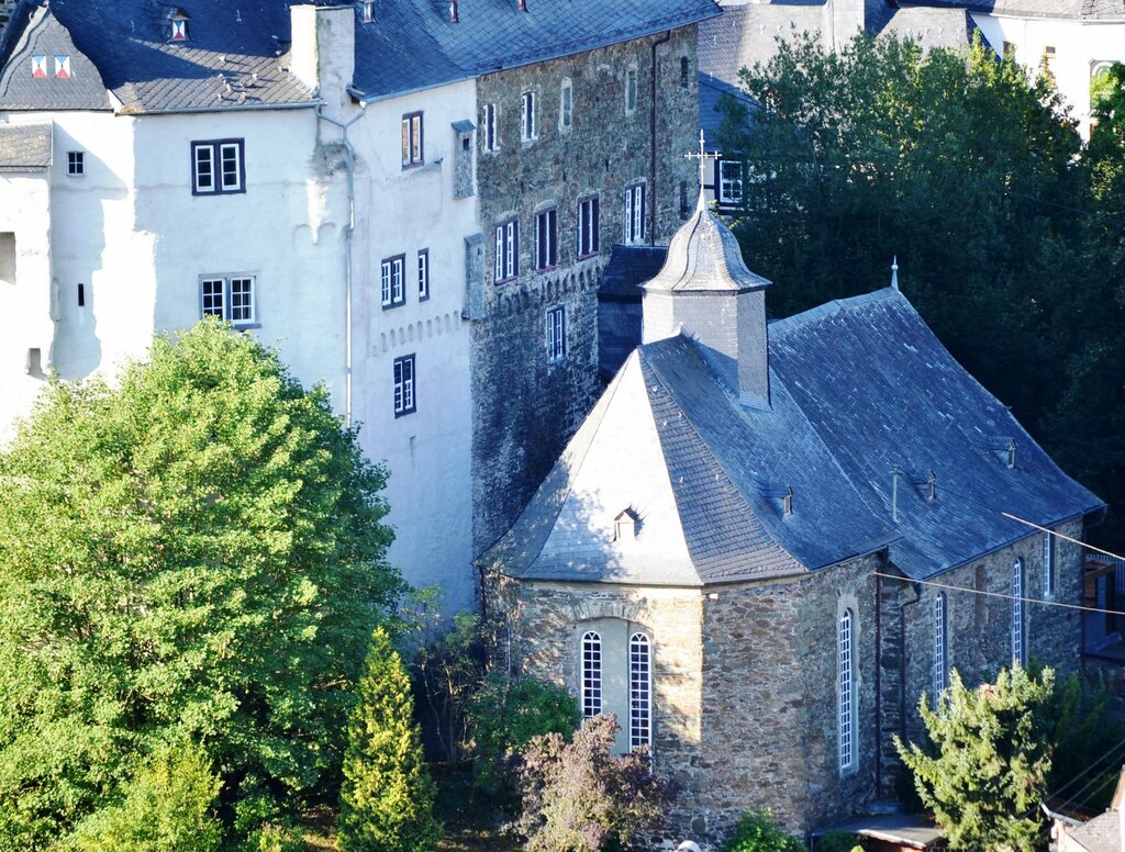 Dini dernekler Evangelische Kirche Runkel-Steeden - Evangelische Kirchengemeinde Steeden, Hesse, foto