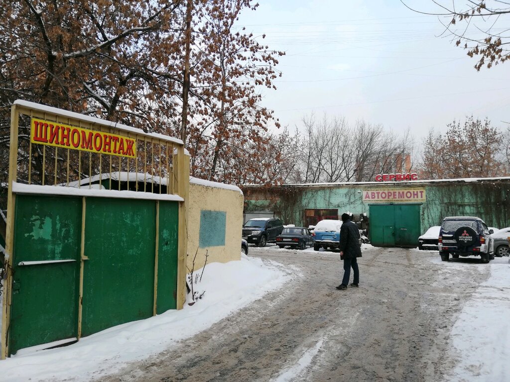 Araç muayene istasyonları Avto-kuzov, Moskova, foto