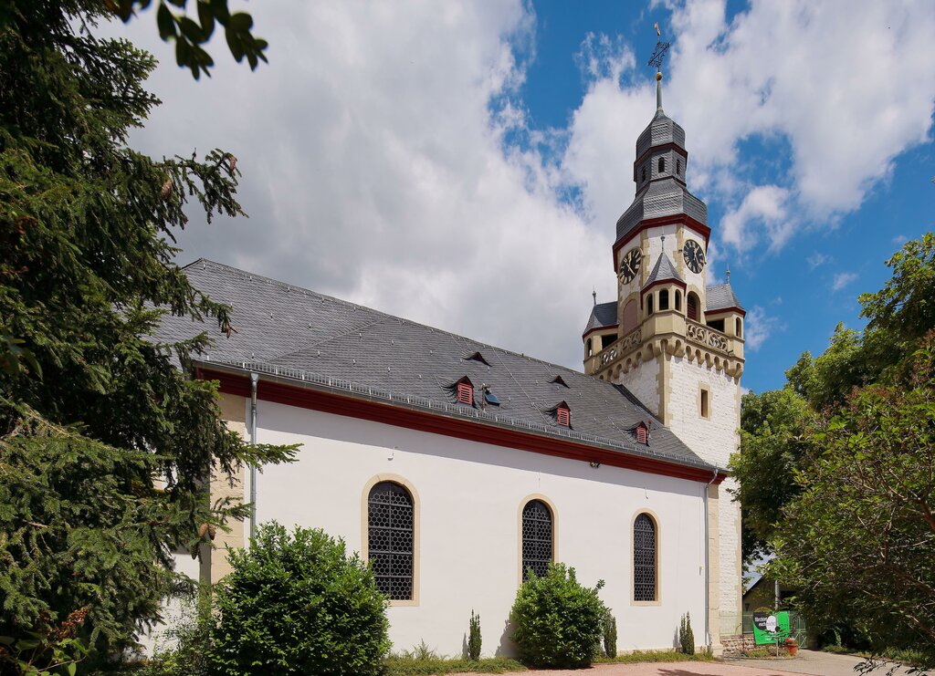 Dini dernekler Evangelische Kirche Ober-Saulheim - Evangelische Kirchengemeinde Ober-Saulheim, Renanya‑Palatinate, foto