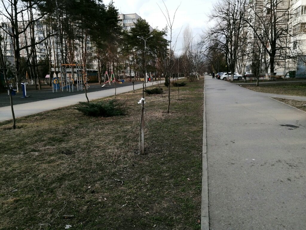 Meydan Тюляевский бульвар, Krasnodar, foto