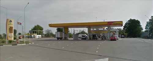 Benzin istasyonu Rosneft, Beloreçensk, foto