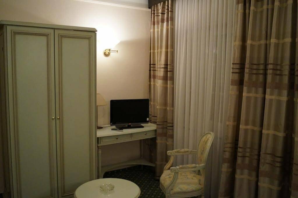 Otel Esplanade, Dünya, foto