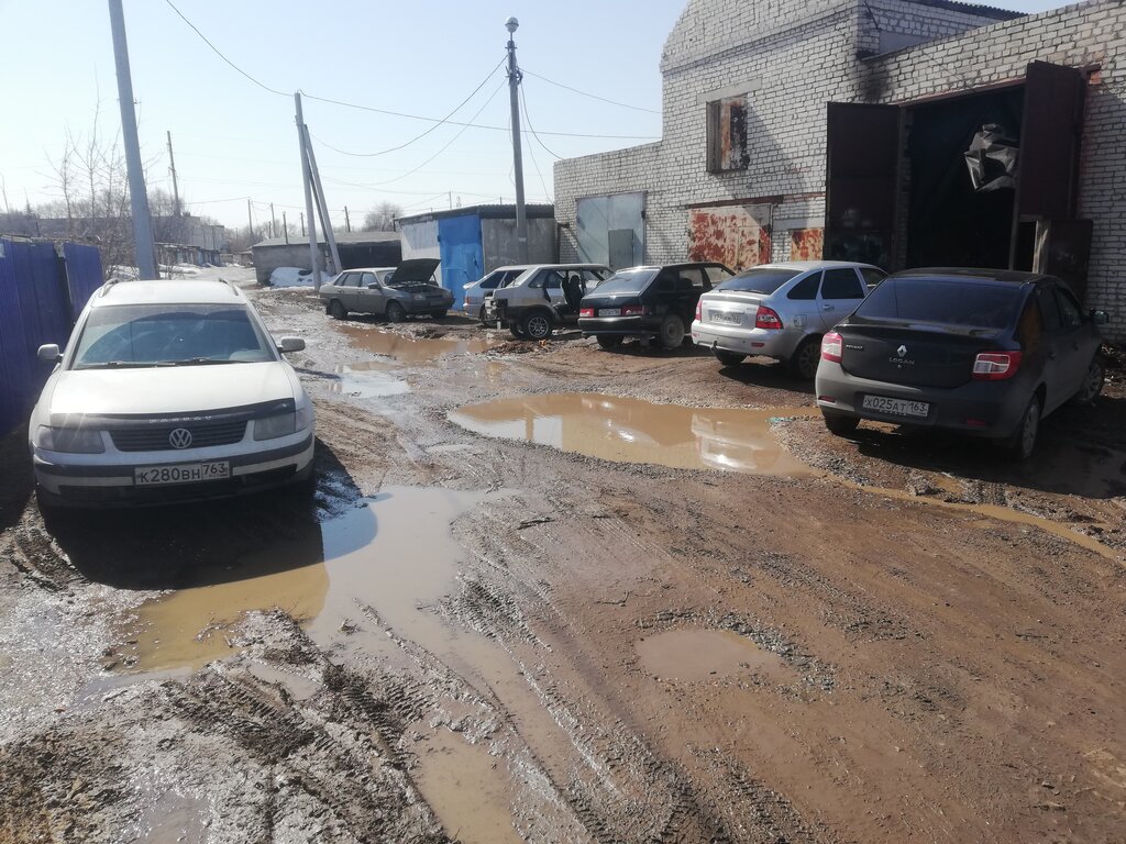 Otomobil servisi Автосервис, Çapayevsk, foto