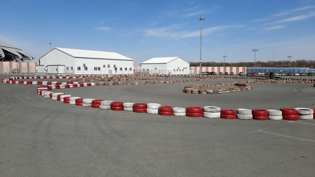 Spor ve eğlence merkezi Scheucher Cartinc-Club, Samara, foto