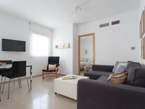 Apartamentos Diaber San Leandro (Autonomous Community of Andalusia, Province of Almeria, Calle Ensenada, 11), otel  Sevilla'dan