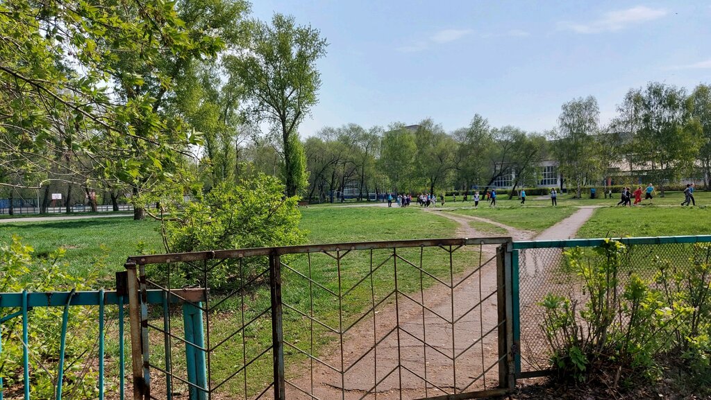 Stadyum Стадион школы № 79, Novokuznetsk, foto