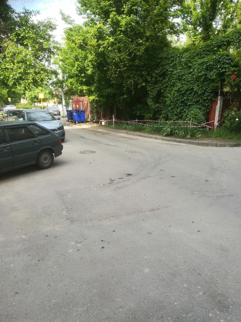 Çöp alanları Trash and garbage disposal area, Novoçerkassk, foto