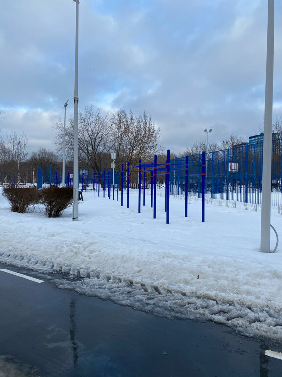 Spor alanı Баскетбольная площадка, Moskova, foto