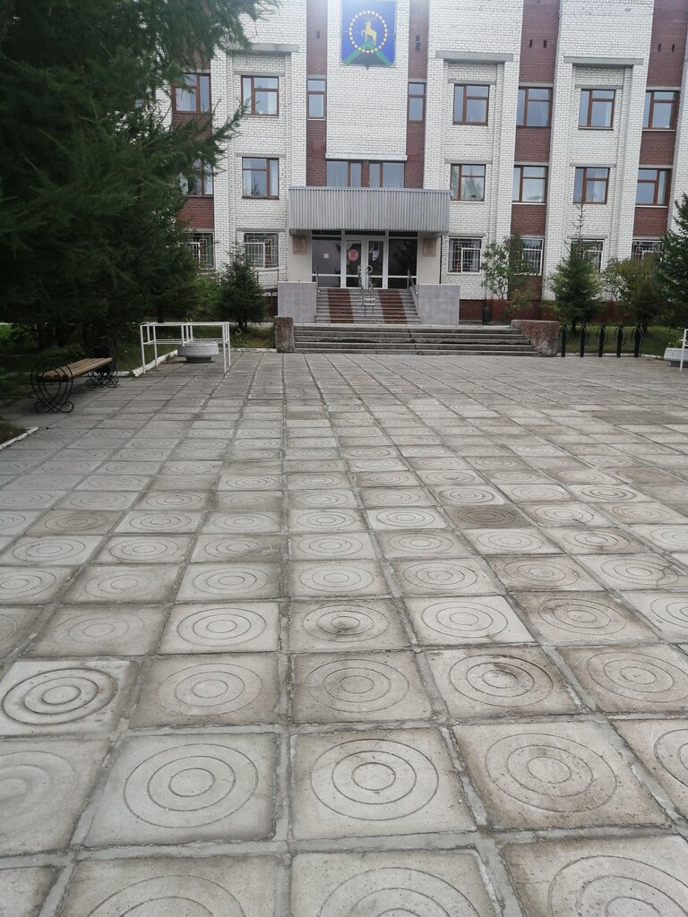Belediyeler, devlet daireleri Komitet po upravleniyu munitsipalnym imushchestvom Administratsiya g. Olenegorsk, Olenegorsk, foto