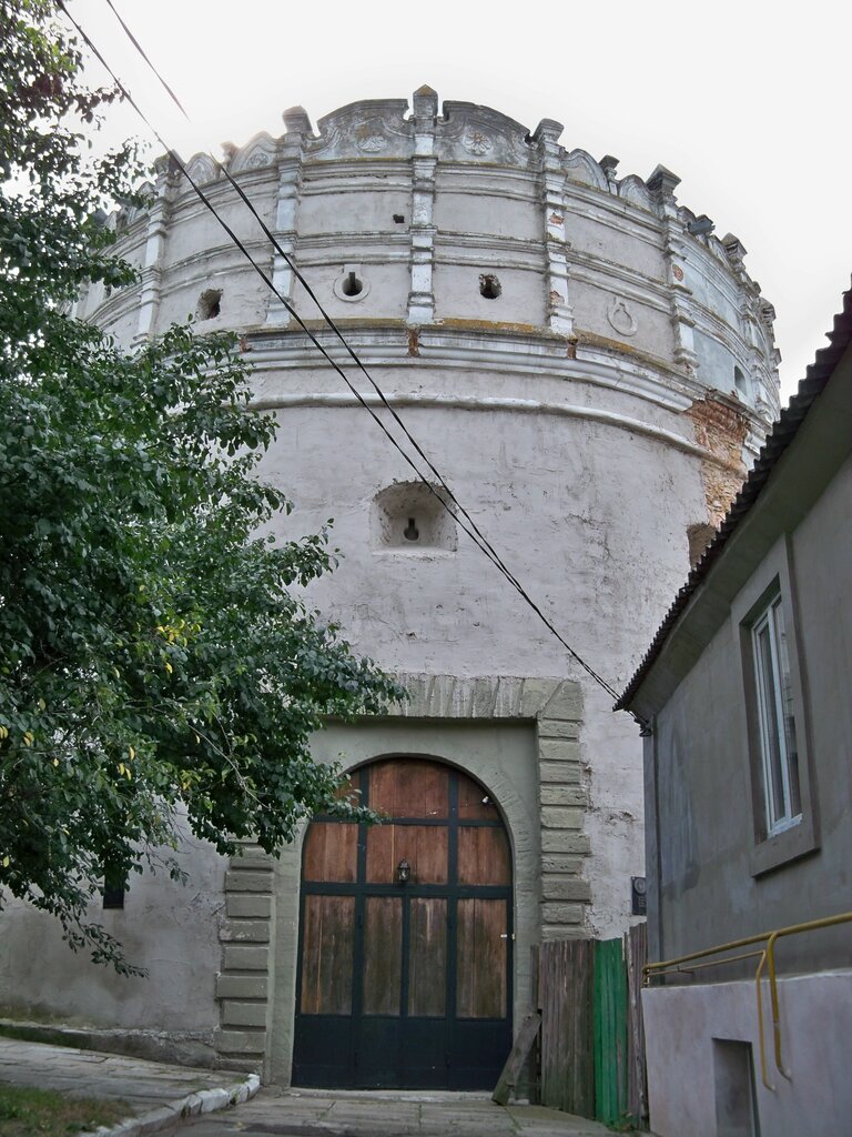 Müzeler ve sanat galerileri Lutsk Gate Tower, Ostrog, foto