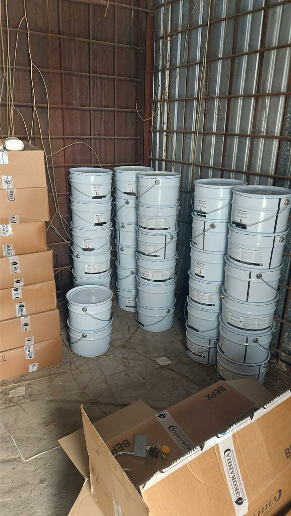 Boya ve cila malzemeleri üretim ve satış yerleri EkoVanna Yekb-restavratsiya vann, Yekaterinburg, foto