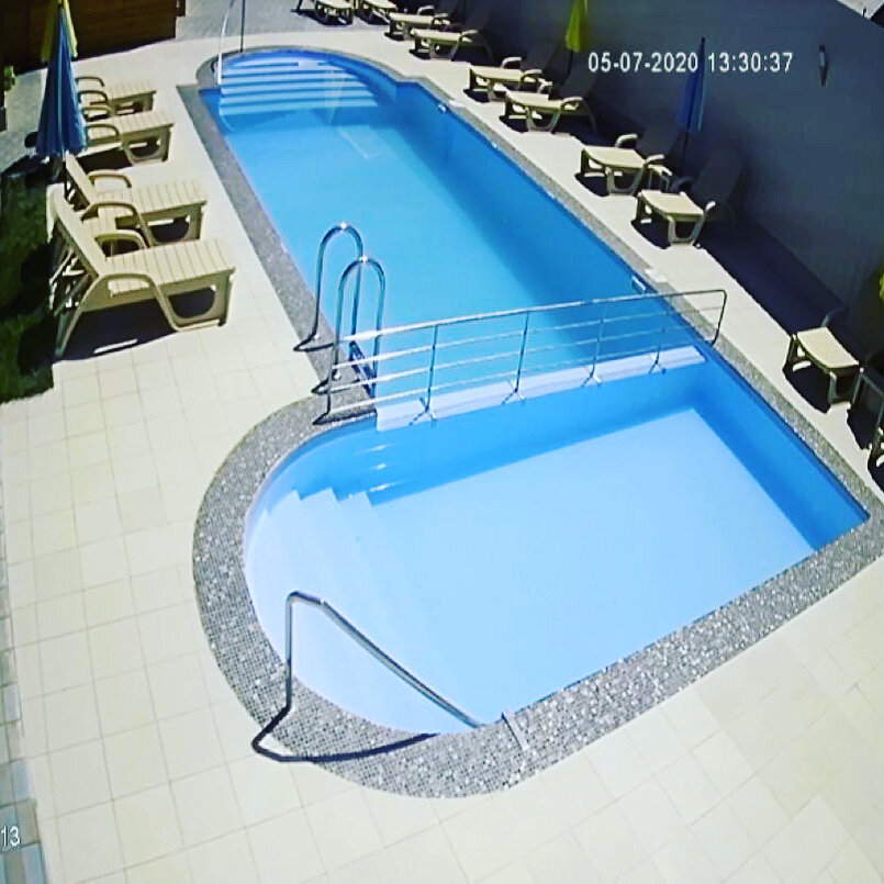 Yüzme havuzları Sun City, Astrahanskaya oblastı, foto